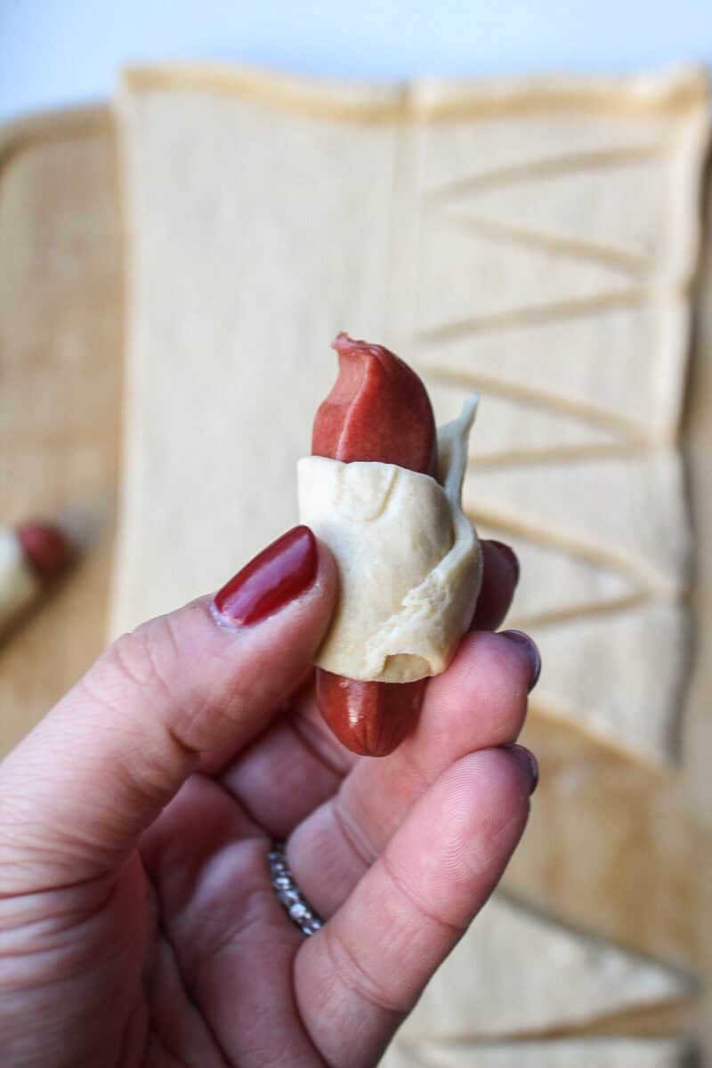 Crescent Roll Mini Hot Dogs - Nomaste Hungry