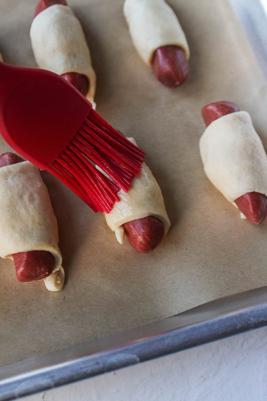 Crescent Roll Mini Hot Dogs - Nomaste Hungry