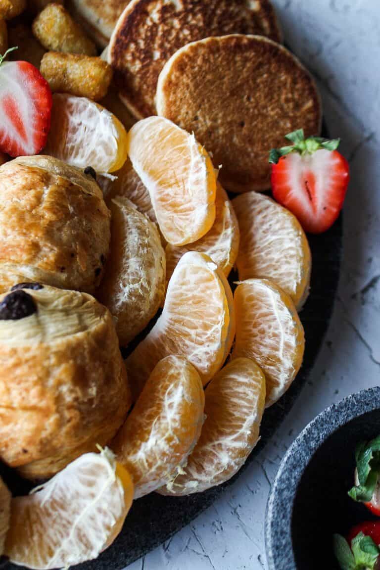 How To Make A Breakfast Charcuterie Board For Brunch - Nomaste Hungry