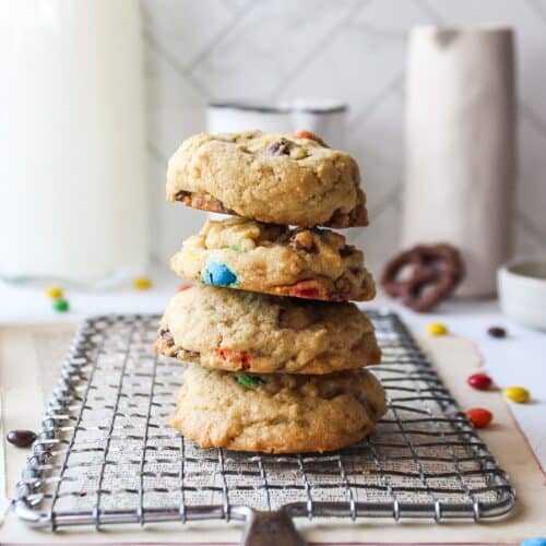 (How to Make) Chewy Kitchen Sink Cookies Recipe - Nomaste Hungry