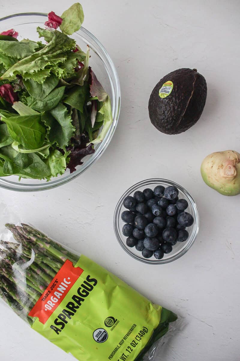 Simple and Fresh Spring Mixed Greens Salad Recipe - Nomaste Hungry