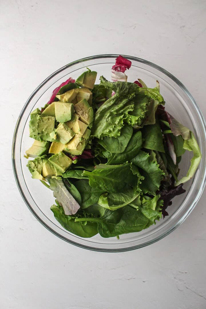 Simple Mixed Greens Salad with Blueberries Recipe - Nomaste Hungry