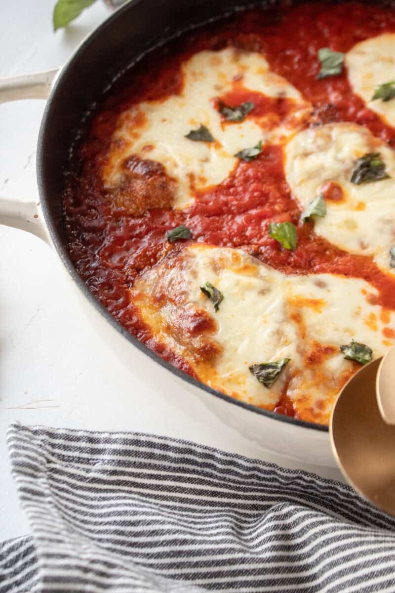 Skillet Chicken Parmesan - Nomaste Hungry